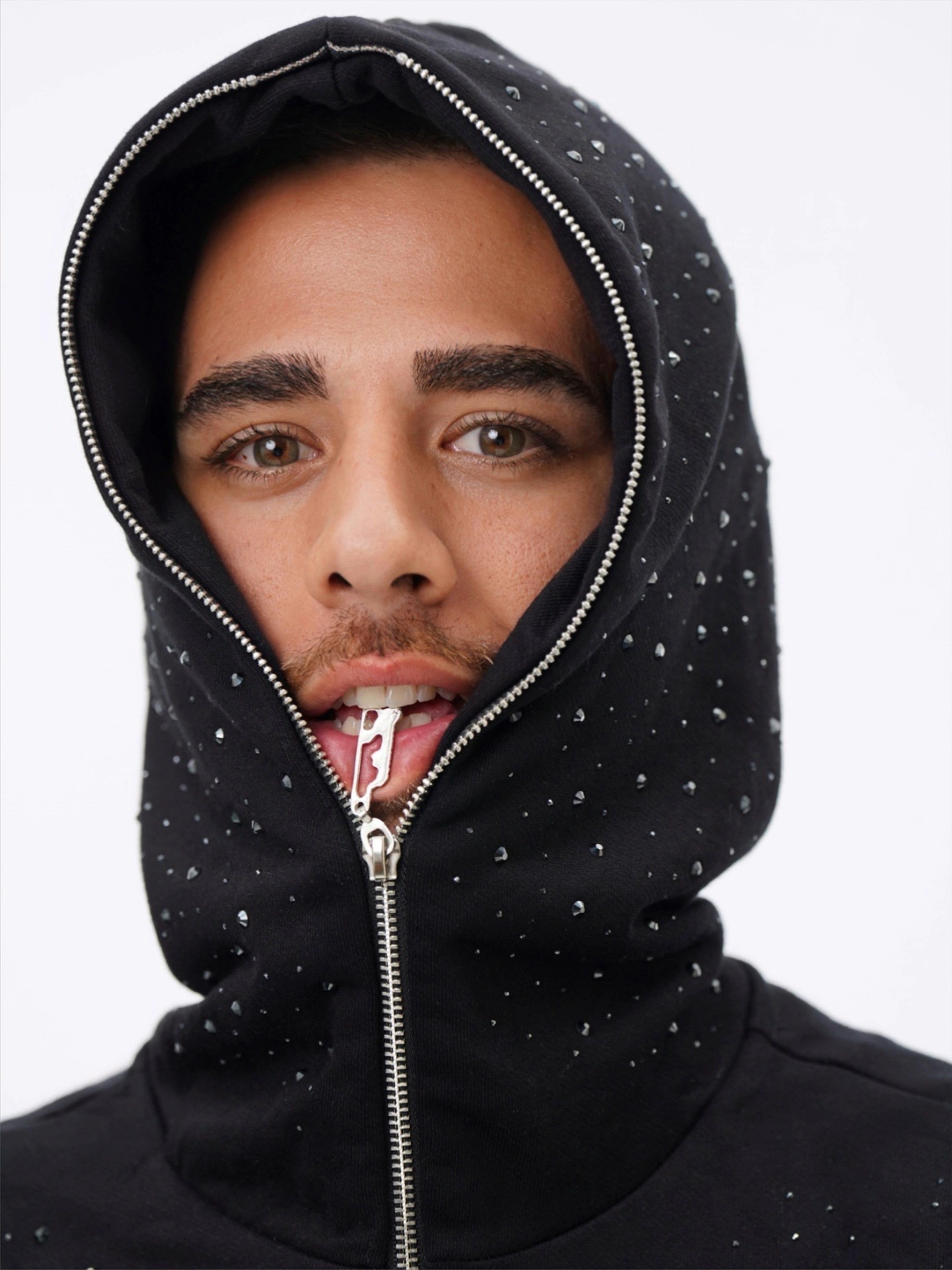 ONYXX Zip Hoodie – sentinel